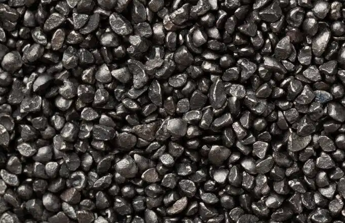 Steel Grit blasting abrasive : High Carbon